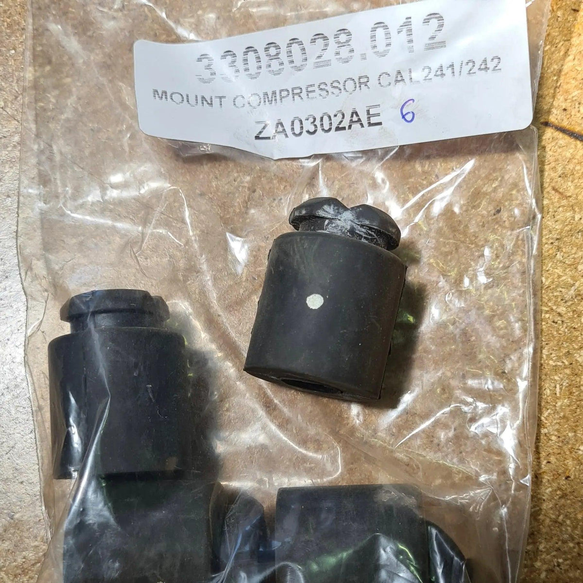 Dometic Compressor Mount CAL241 CAL242 - Everything Caravans